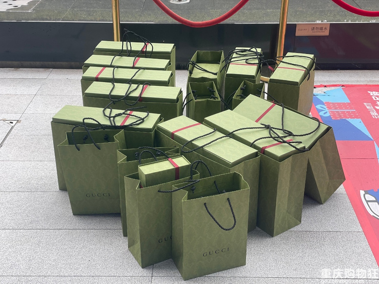 售房部出现大量Gucci袋子，这是要有大动作了！-房产楼市-重庆购物狂