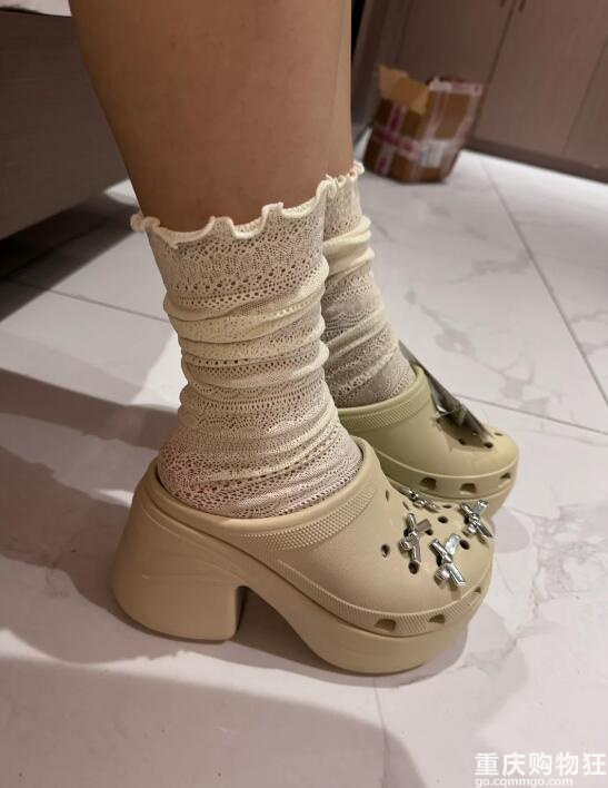 入手了crocs人鱼鞋，队友说看不懂……你们觉得呢？-潮流消费-重庆购物狂