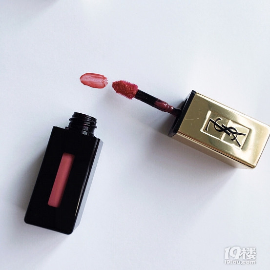 【唇诱惑】一言不合就买口红，YSL、TF、小羊皮都是真爱-彩妆-咖啡大教室-杭州19楼