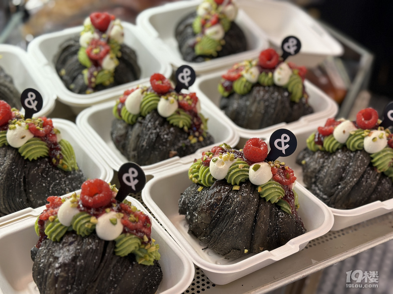 BUTTERFUL&CREAMOROUS黄油与面包-时尚美食-嘉兴19楼