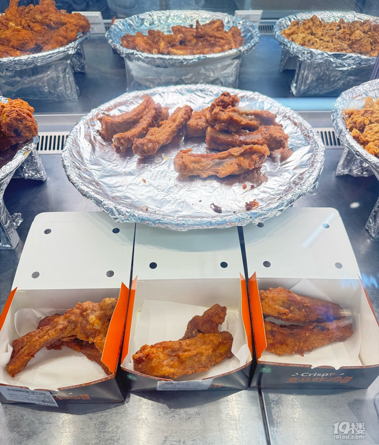 盒马现在晚上人没一开始那么多了-台州美食-台州19楼